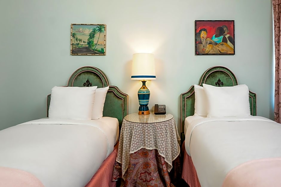 The Pontchartrain Hotel