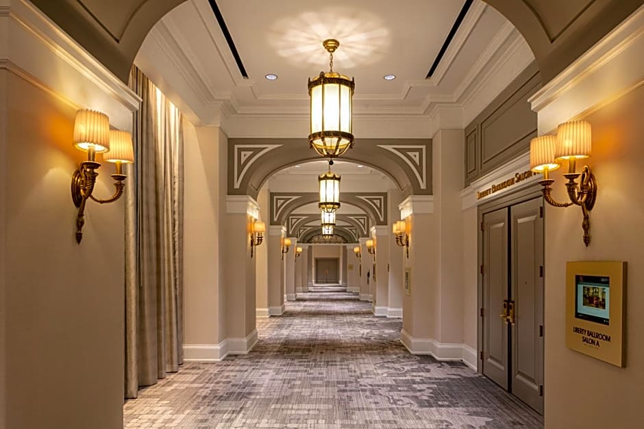 Philadelphia Marriott Downtown | Reservations Center