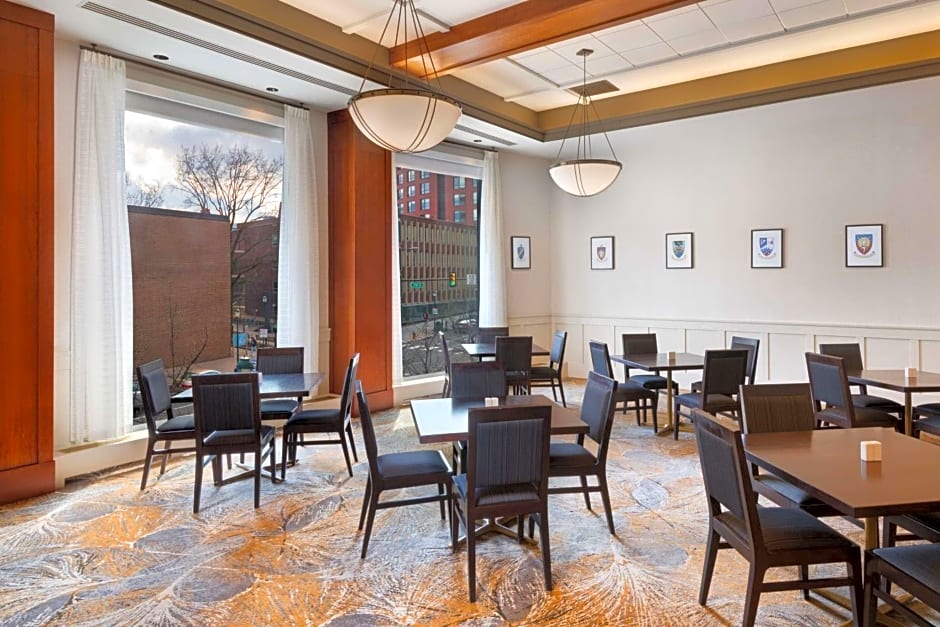 The Inn at Penn, A Hilton Hotel