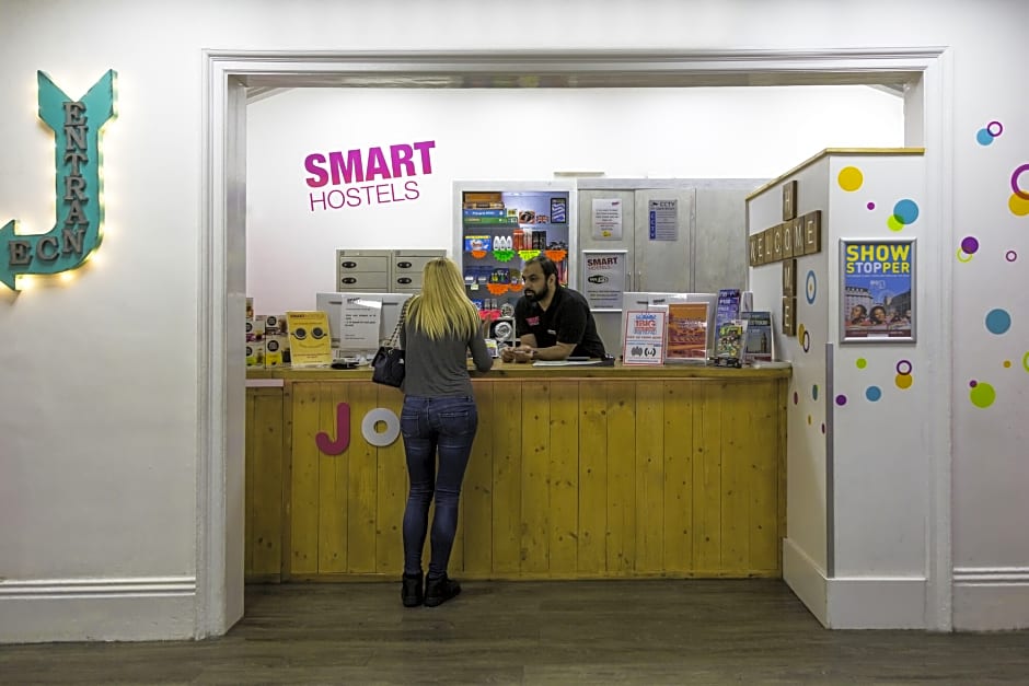 Smart Russell Square Hostel - Guest Reservations