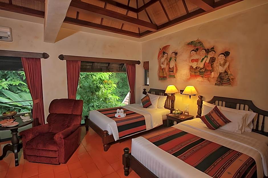 Yaang Come Village Hotel