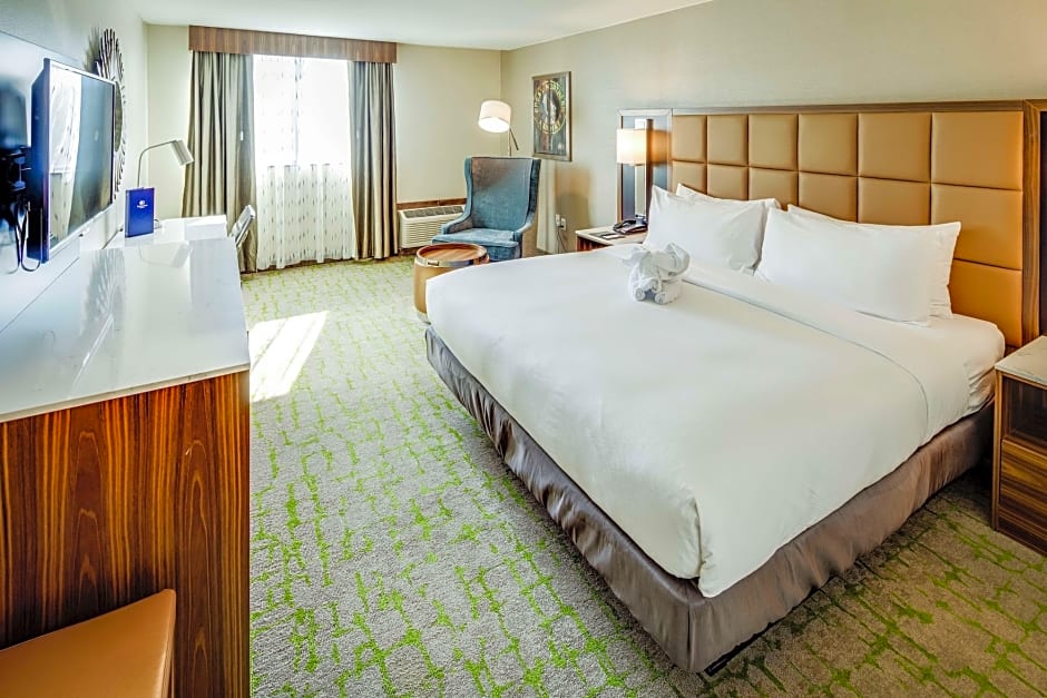 DoubleTree By Hilton Huntington - Guest Reservations