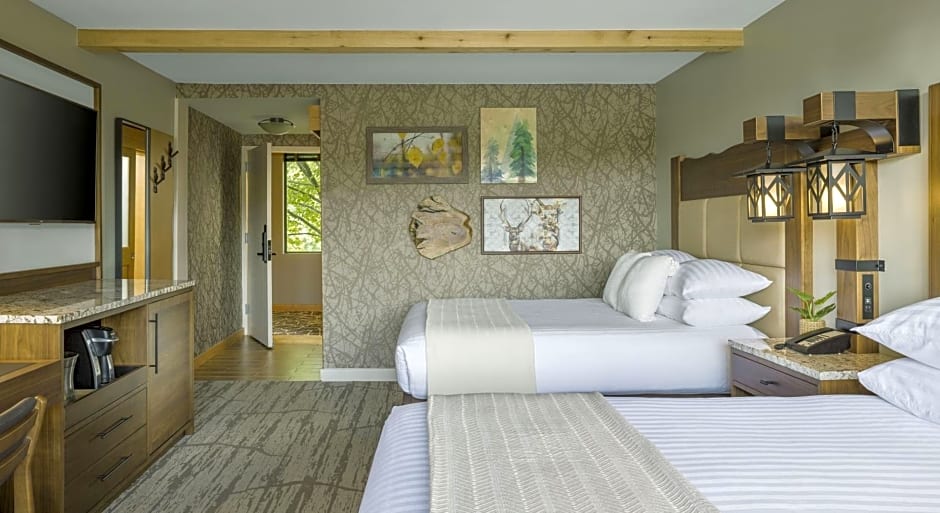 High Peaks Resort