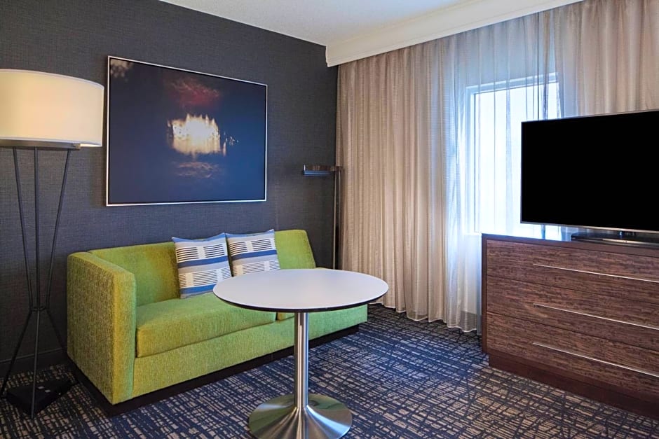 Dallas Marriott Suites Medical/Market Center