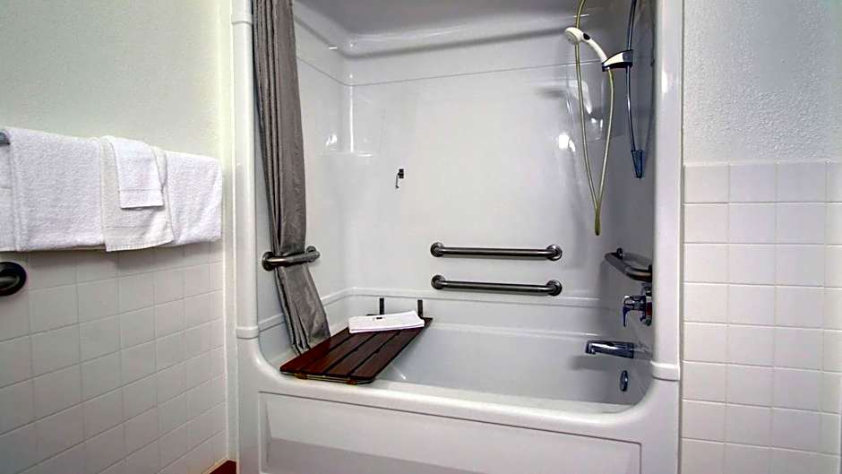 Motel 6-Springfield, IL