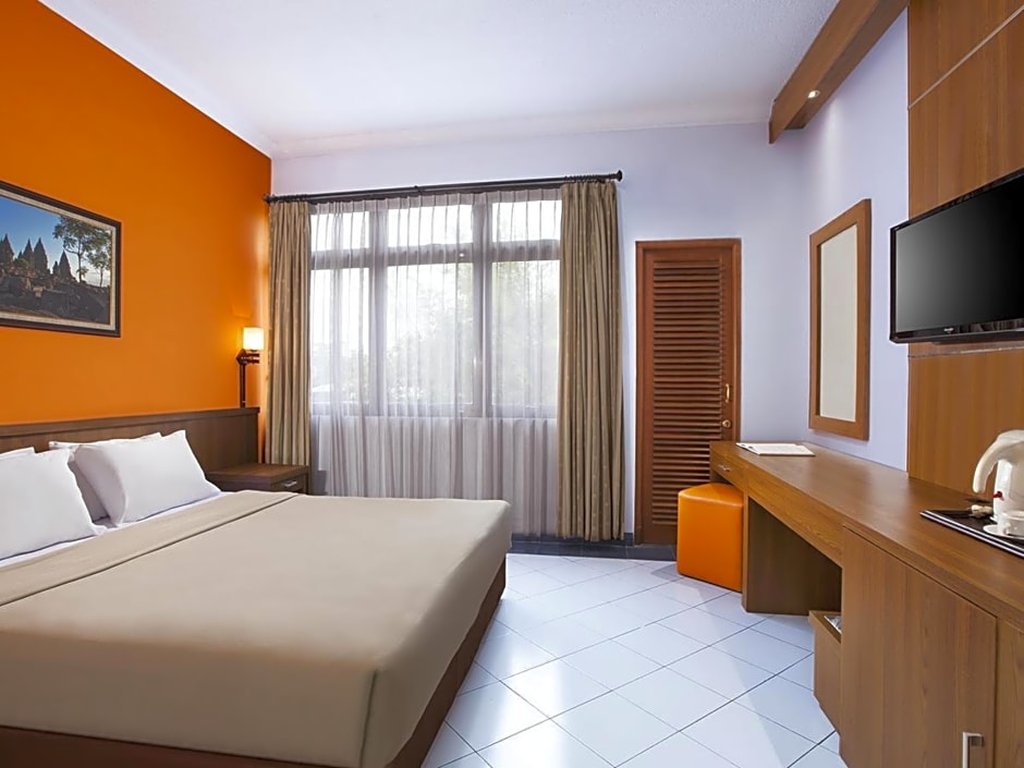 MMUGM Hotel