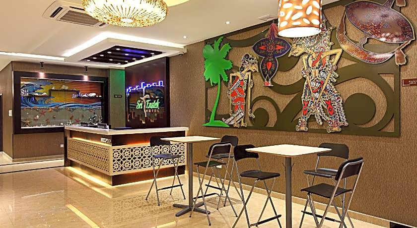 Sri Enstek Hotel - KLIA