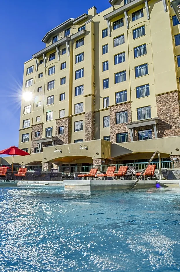 Summit Hotel at Big Sky Resort