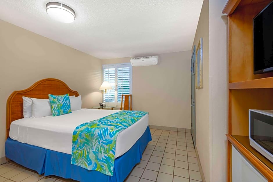 Days Inn by Wyndham Maui Oceanfront