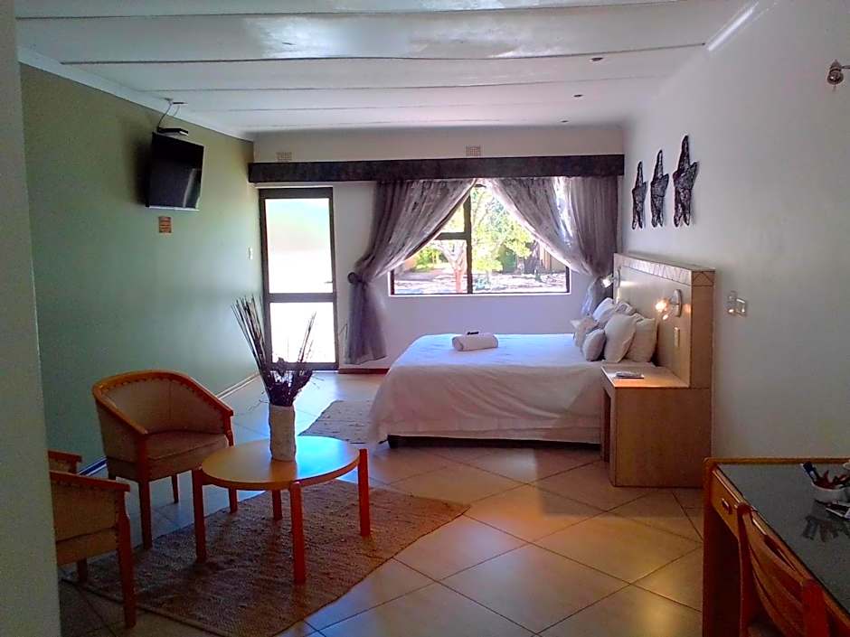 Kuruman Lodge