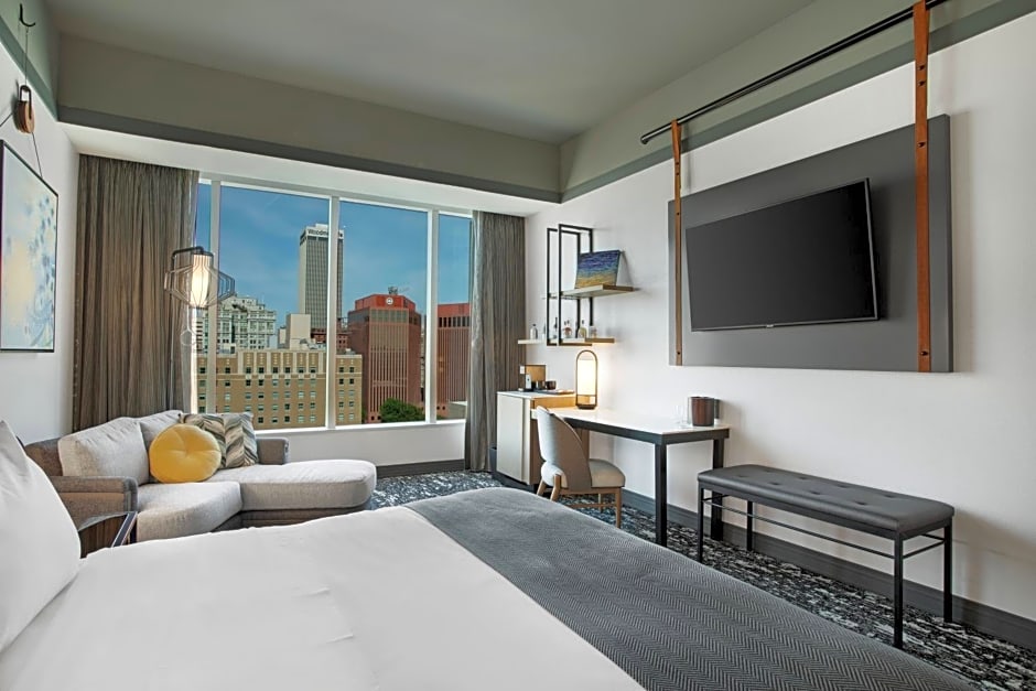 The Farnam, Autograph Collection | Reservations Center