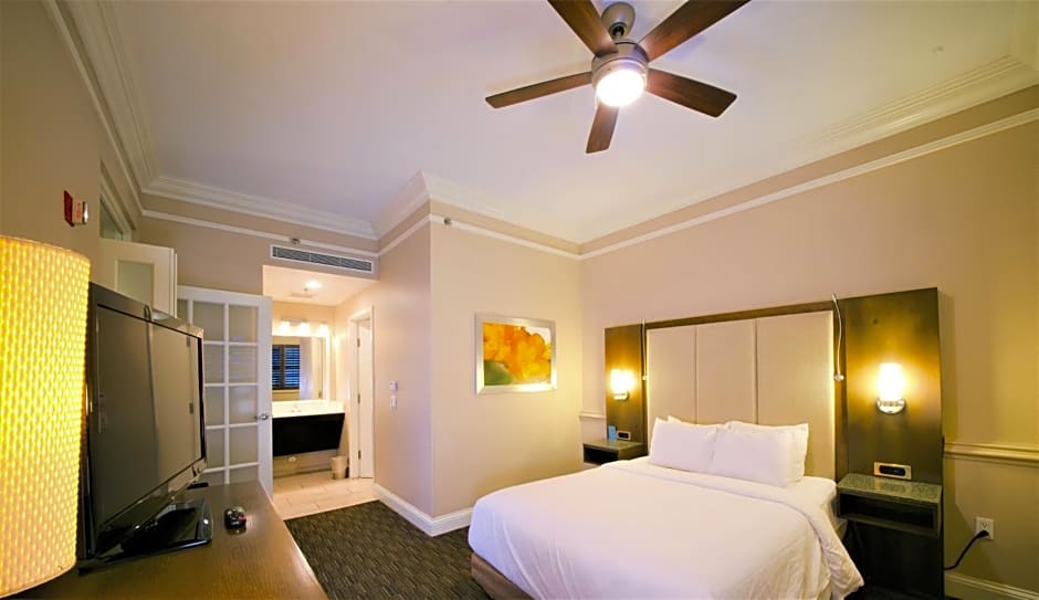 Radisson Resort At The Port | Reservations Center