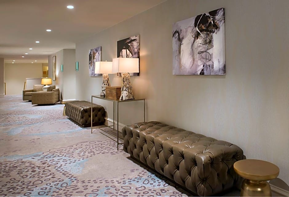 DoubleTree By Hilton Dallas - Love Field