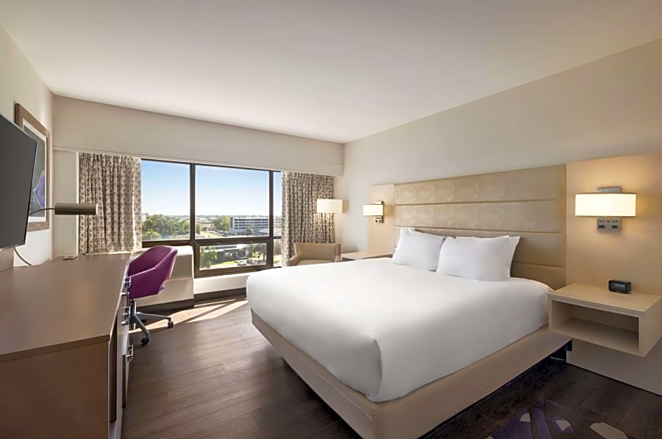 DoubleTree By Hilton New Orleans Airport