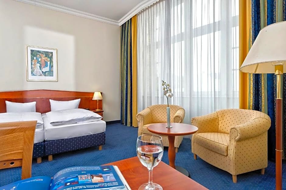 Wyndham Garden Berlin Mitte - Guest Reservations
