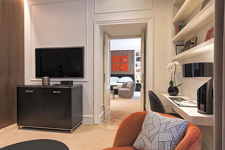 The First Roma Dolce