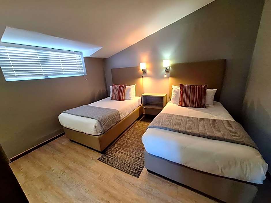 Diaz Hotel and Resort