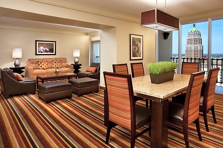 Hilton Palacio del Rio | Reservations Center