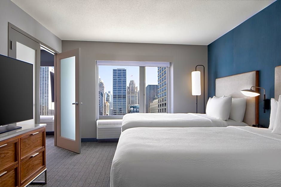 Courtyard by Marriott Chicago Downtown/River North
