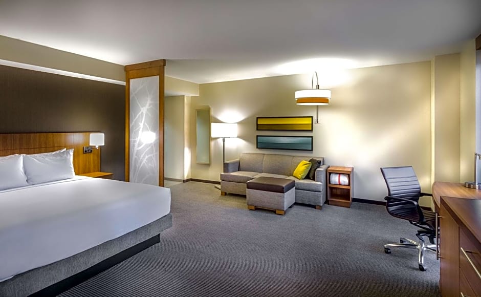 Hyatt Place Washington D.C./National Mall | Reservations Center