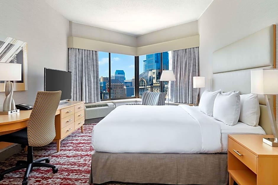 DoubleTree by Hilton - Philadelphia Center City