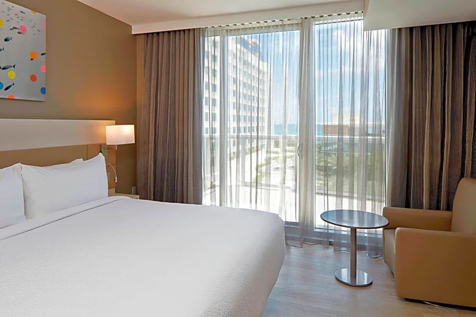AC Hotel by Marriott Miami Beach