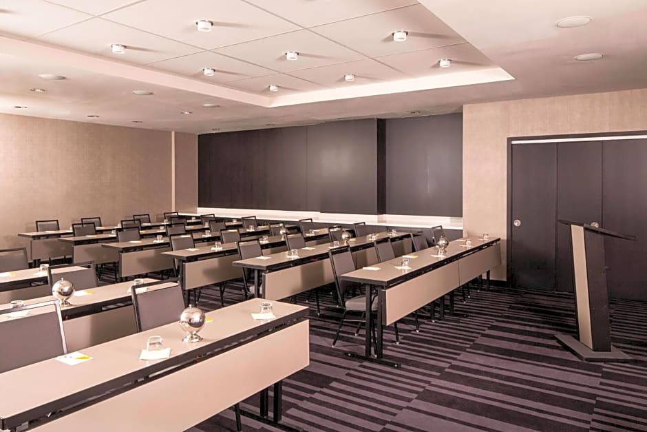 Courtyard by Marriott New York Manhattan/Central Park