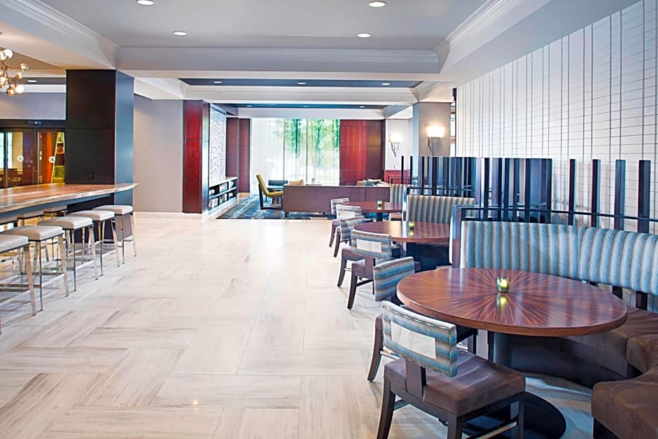 Dallas Marriott Suites Medical/Market Center