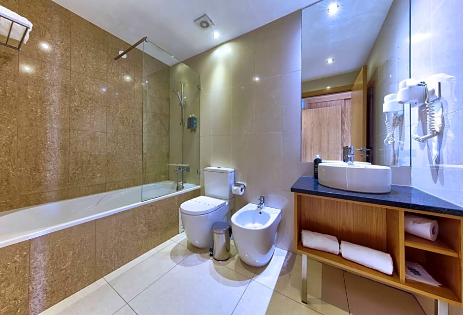 Agua Hotels Riverside