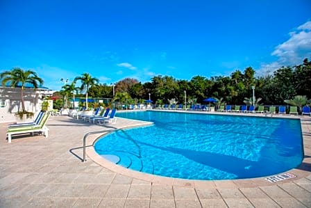 Ocean Pointe Suites at Key Largo | Reservations Center