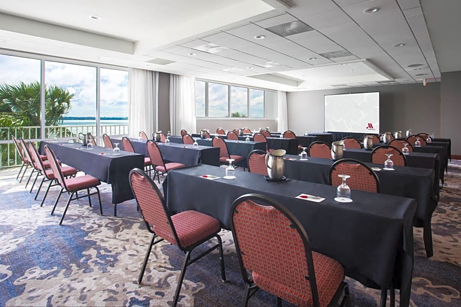 Clearwater Beach Marriott Suites On Sand Key | Reservations Center