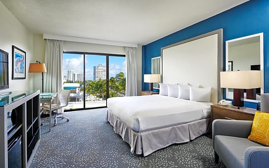 Bahia Mar Fort Lauderdale Beach - DoubleTree by Hilton | Reservations ...