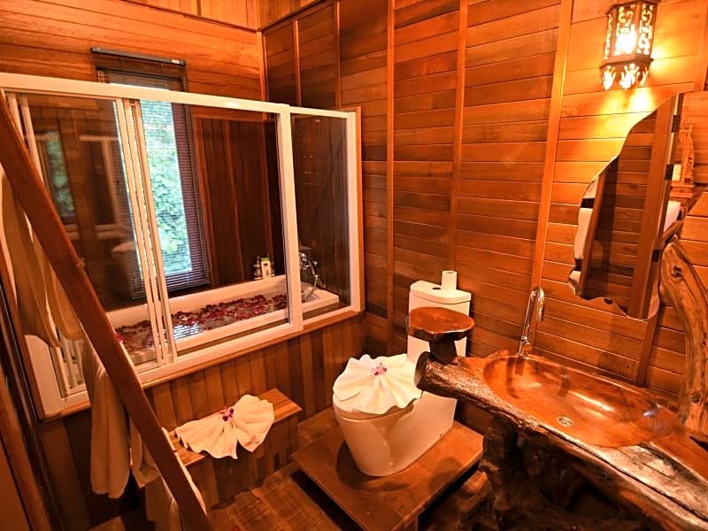 Baan Habeebee Resort