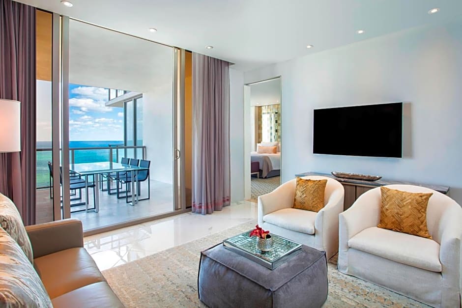 The St. Regis Bal Harbour Resort