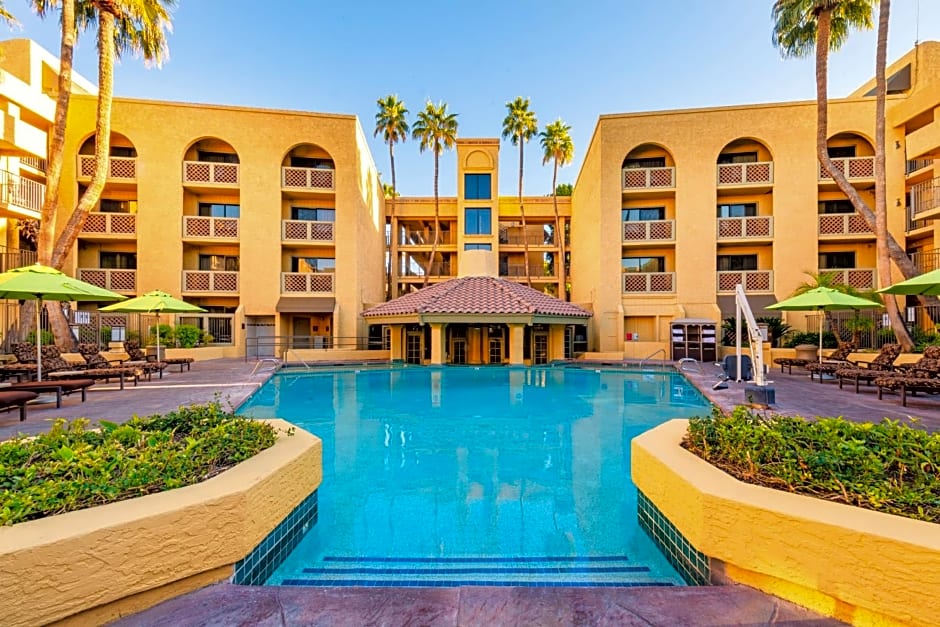 Hilton Phoenix Resort at the Peak