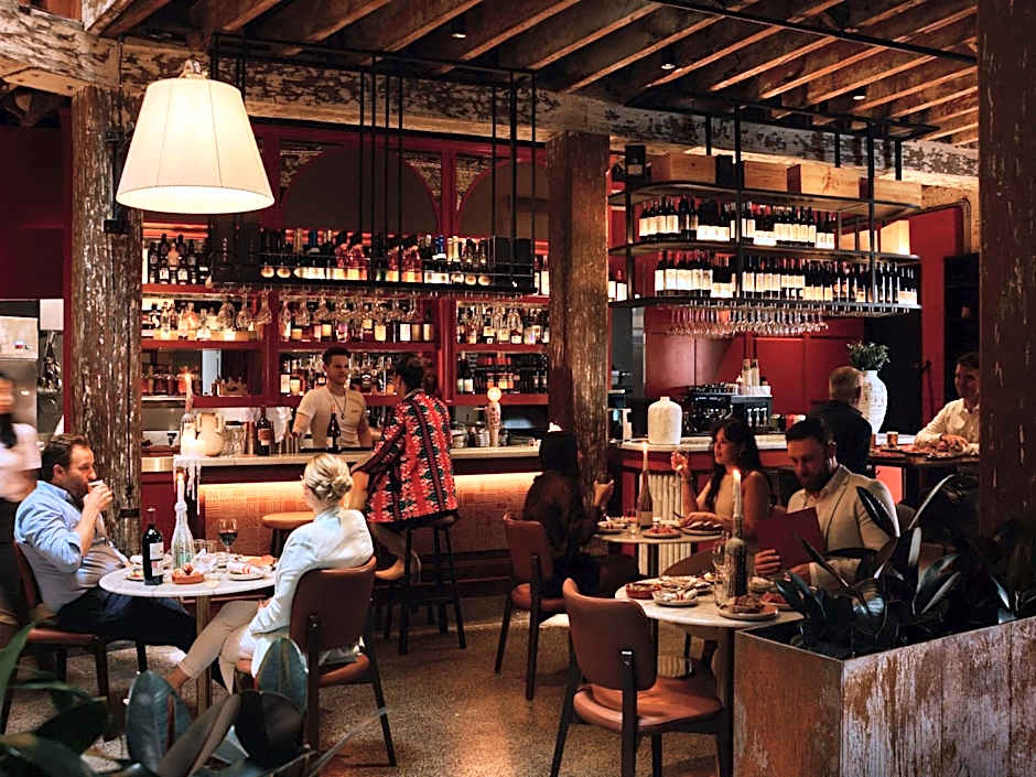 Hotel Woolstore 1888, Sydney - Handwritten Collection