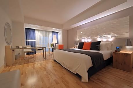 radisson blu chicago spa