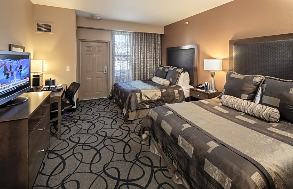 ClubHouse Hotel and Suites Pierre | Reservations Center
