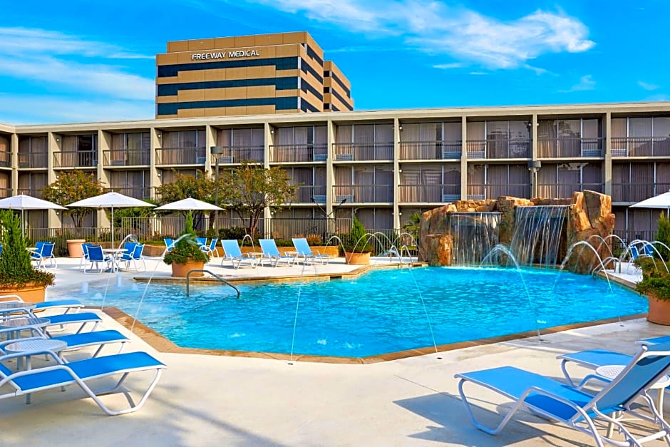 Four Points by Sheraton Little Rock Midtown | Reservations Center