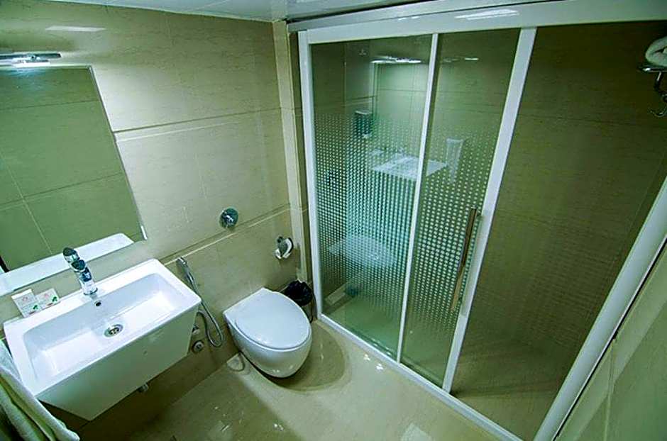 Divinity By Audra Hotels