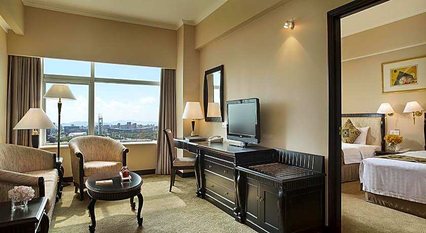 Celebrity International Grand Hotel