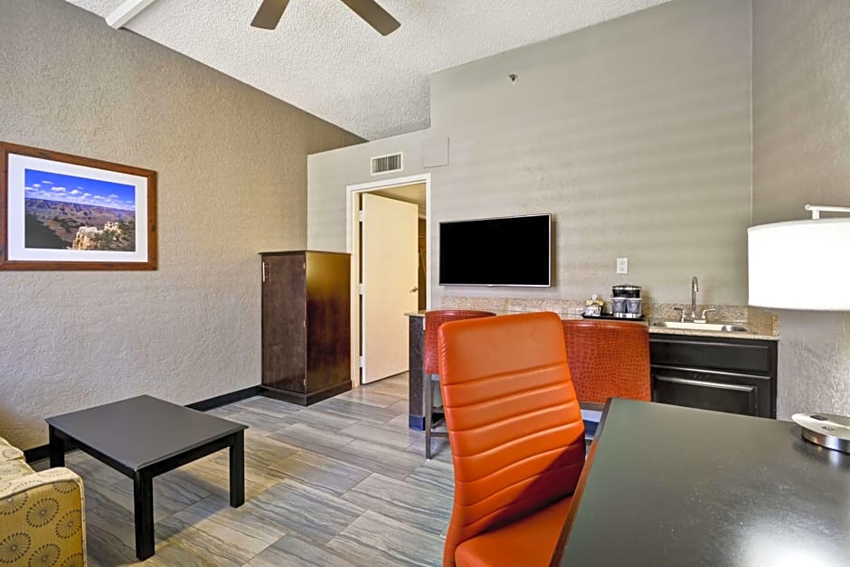 DoubleTree by Hilton Phoenix North