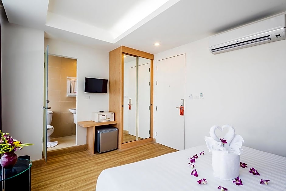 Solo Express Bangkok Hotel