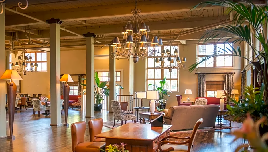 Hampton Inn & Suites New Orleans Convention Center - Guest Reservations