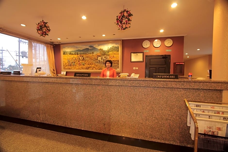 Hotel Sinar 2