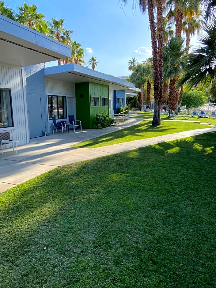 CCBC Resort Hotel - A Gay Men's Resort