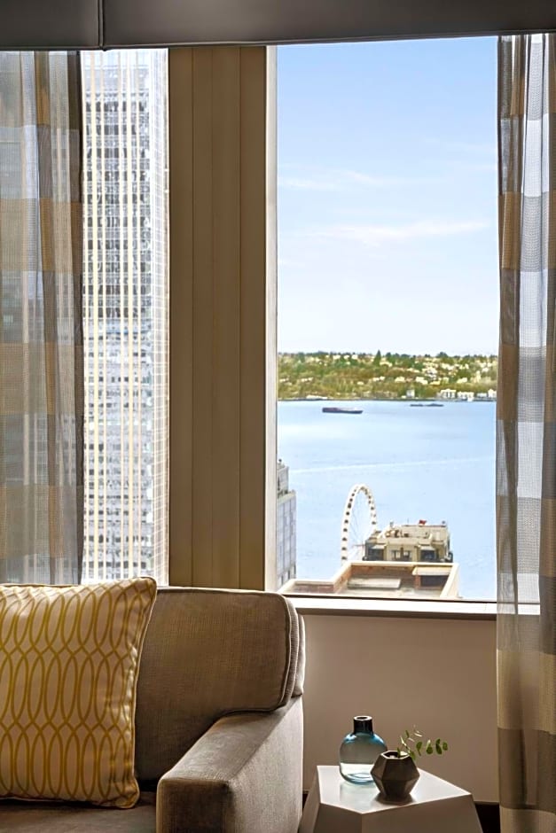 Hilton Motif Seattle