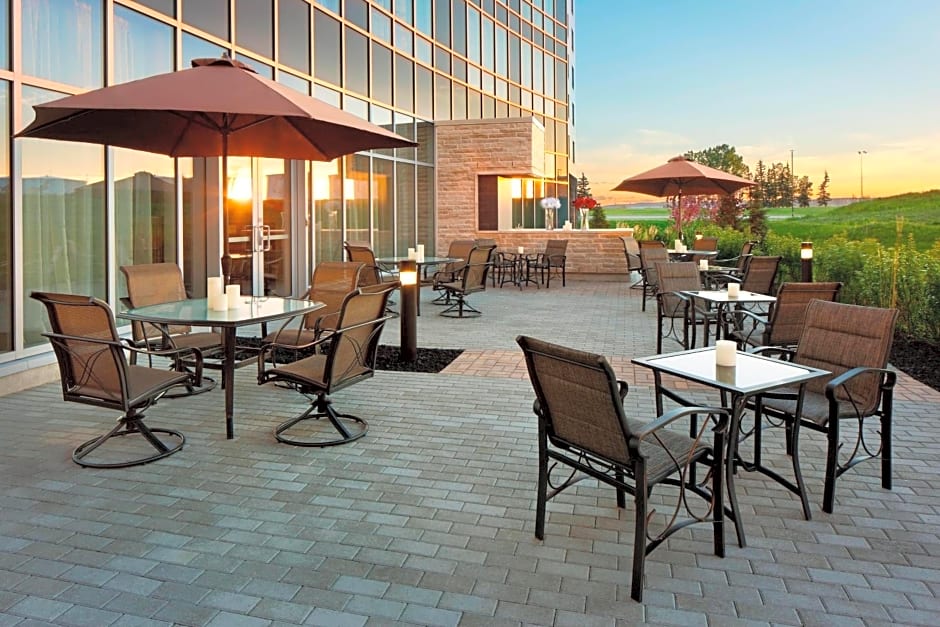 Courtyard By Marriott Calgary Airport - Reservation Stays Hotel Deals