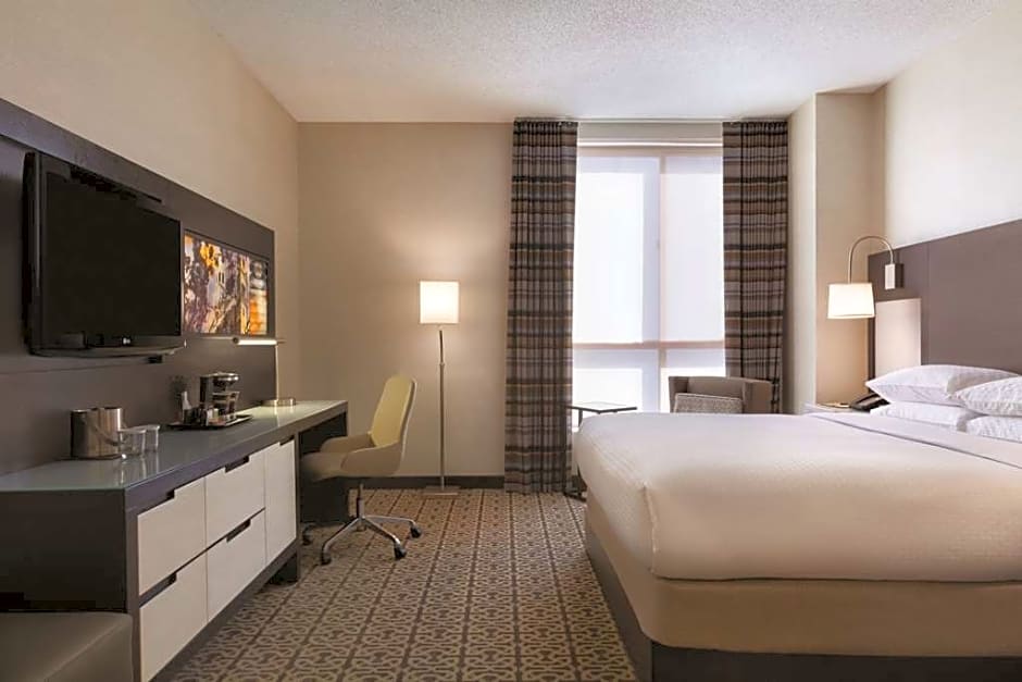 DoubleTree by Hilton Boston-Downtown