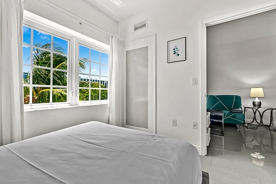 Hotel Belleza Miami Beach